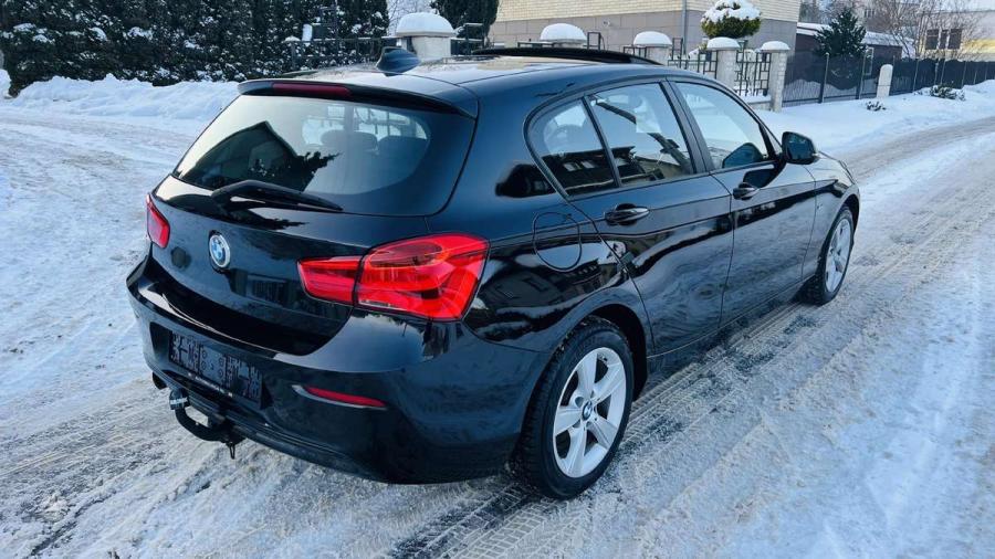 Melns BMW 118 2017 Prienai, ar dzinēja tilpumu 2.00 L un nobraukumu 245 tūkst. km par 8199 €, foto 5 vietnē AUTOMOTO.COM.LV