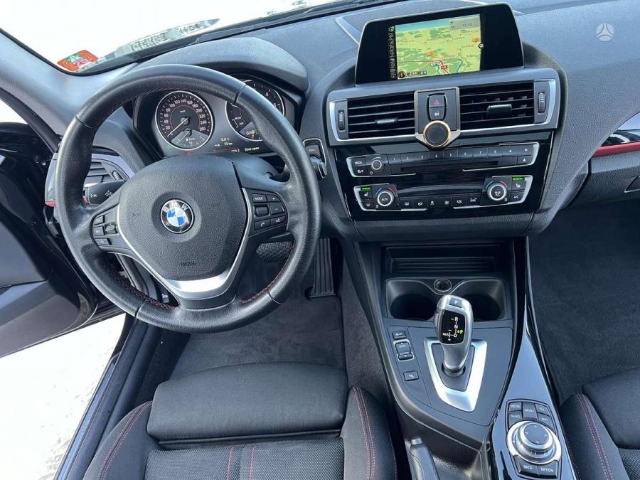 Melns BMW 118 2017 Prienai, ar dzinēja tilpumu 2.00 L un nobraukumu 245 tūkst. km par 8199 €, foto 28 vietnē AUTOMOTO.COM.LV