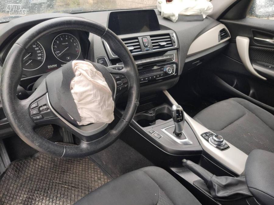 Melns BMW 118 2017 Kauņa, ar dzinēja tilpumu 1.50 L un nobraukumu 269 tūkst. km par 3500 €, foto 6 vietnē AUTOMOTO.COM.LV