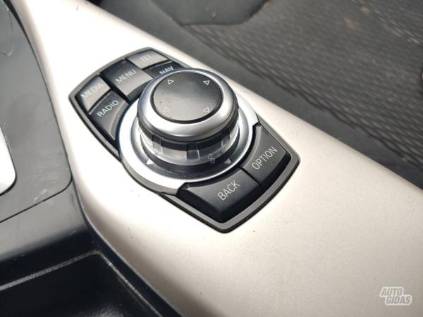 Melns BMW 118 2017 Kauņa, ar dzinēja tilpumu 1.50 L un nobraukumu 269 tūkst. km par 3500 €, foto 8 vietnē AUTOMOTO.COM.LV