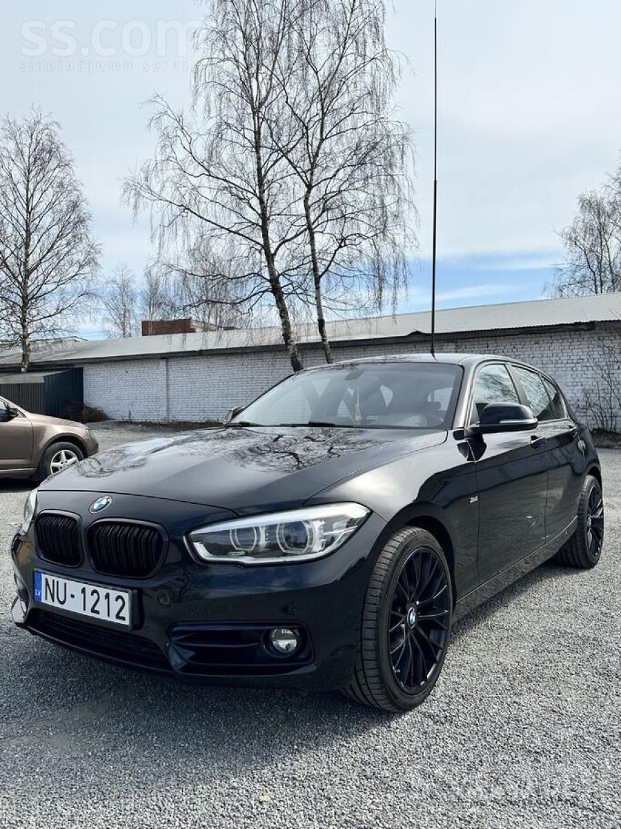 Black BMW 118 2017 in Riga, with an engine capacity of 2.00 L and mileage of 219 thousand km for 11700 €, photo 4 on AUTOMOTO.COM.LV