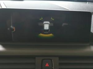Melns BMW 118 2017 Kuldīga, ar dzinēja tilpumu 2.00 L un nobraukumu 230 tūkst. km par 13900 €, foto 25 vietnē AUTOMOTO.COM.LV