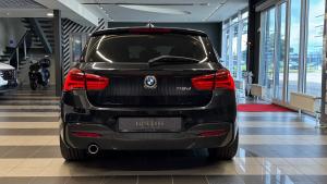 Black BMW 118 2017 in Riga, with an engine capacity of 2.00 L and mileage of 229 thousand km for 12990 €, photo 4 on AUTOMOTO.COM.LV