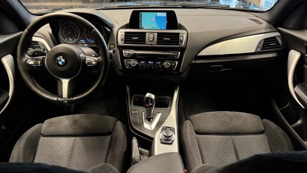 Melns BMW 118 2017 Rīga, ar dzinēja tilpumu 2.00 L un nobraukumu 229 tūkst. km par 12990 €, foto 9 vietnē AUTOMOTO.COM.LV