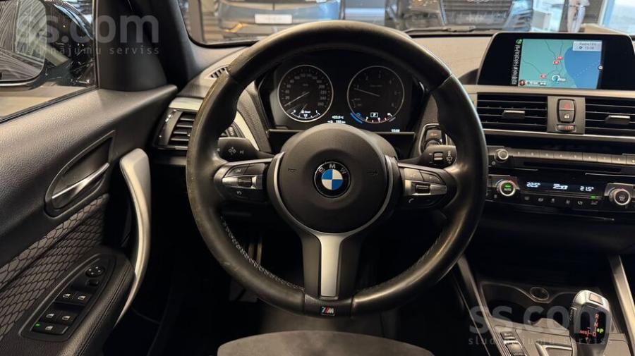 Melns BMW 118 2017 Rīga, ar dzinēja tilpumu 2.00 L un nobraukumu 229 tūkst. km par 12490 €, foto 12 vietnē AUTOMOTO.COM.LV