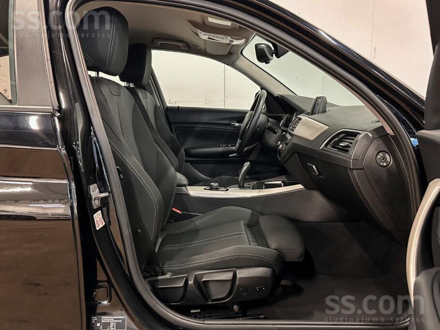 Melns BMW 118 2018 Jūrmala, ar dzinēja tilpumu 1.50 L un nobraukumu 218 tūkst. km par 11995 €, foto 20 vietnē AUTOMOTO.COM.LV