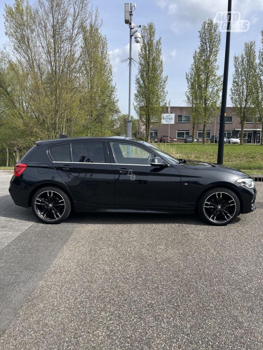 Melns BMW 118 2018 Viļņa, ar dzinēja tilpumu 1.50 L un nobraukumu 107 tūkst. km par 15950 €, foto 5 vietnē AUTOMOTO.COM.LV