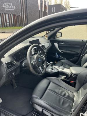 Melns BMW 118 2018 Viļņa, ar dzinēja tilpumu 1.50 L un nobraukumu 107 tūkst. km par 15950 €, foto 8 vietnē AUTOMOTO.COM.LV