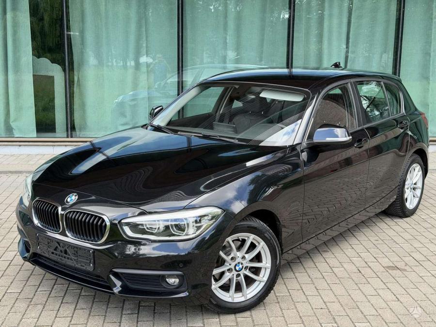 Melns BMW 118 2018 Kauņa, ar dzinēja tilpumu 1.50 L un nobraukumu 126 tūkst. km par 10700 €, foto 1 vietnē AUTOMOTO.COM.LV