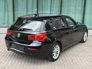Melns BMW 118 2018 Kauņa, ar dzinēja tilpumu 1.50 L un nobraukumu 126 tūkst. km par 10700 €, foto 5 vietnē AUTOMOTO.COM.LV