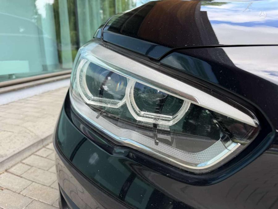Melns BMW 118 2018 Kauņa, ar dzinēja tilpumu 1.50 L un nobraukumu 126 tūkst. km par 10700 €, foto 16 vietnē AUTOMOTO.COM.LV