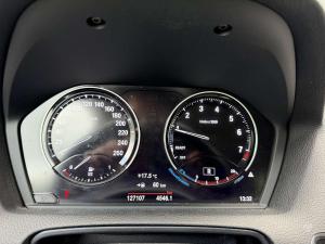 Melns BMW 118 2018 Kauņa, ar dzinēja tilpumu 1.50 L un nobraukumu 126 tūkst. km par 10700 €, foto 29 vietnē AUTOMOTO.COM.LV