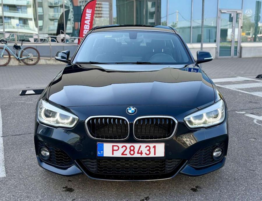 Melns BMW 118 2018 Viļņa, ar dzinēja tilpumu 1.50 L un nobraukumu 280 tūkst. km par 10200 €, foto 4 vietnē AUTOMOTO.COM.LV