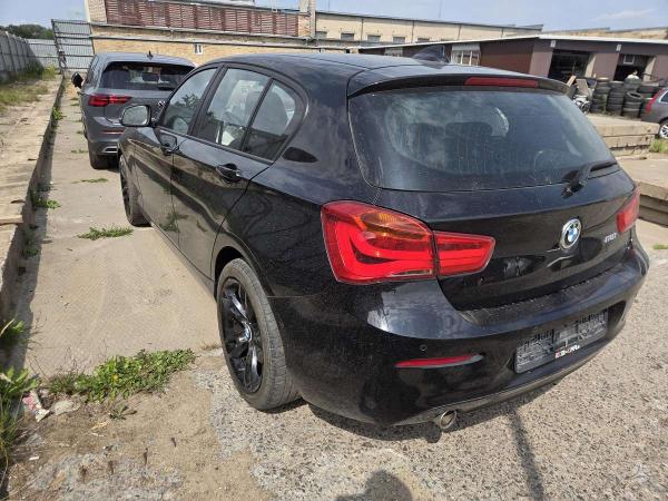 Black BMW 118 2018 in Siauliai, with an engine capacity of 1.50 L and mileage of 107 thousand km for 4600 €, photo 6 on AUTOMOTO.COM.LV