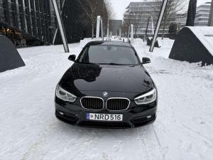 Black BMW 118 2019 in Vilnius, with an engine capacity of 1.50 L and mileage of 119 thousand km for 10900 €, photo 3 on AUTOMOTO.COM.LV