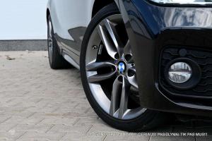 Black BMW 118 2019 in Kretinga, with an engine capacity of 2.00 L and mileage of 185 thousand km for 11999 €, photo 7 on AUTOMOTO.COM.LV