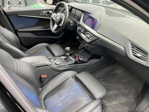 Melns BMW 118 2019 Raseiniai, ar dzinēja tilpumu 1.50 L un nobraukumu 230 tūkst. km par 9900 €, foto 15 vietnē AUTOMOTO.COM.LV