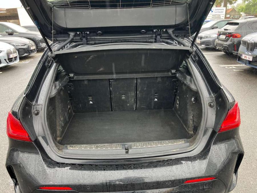 Melns BMW 118 2019 Raseiniai, ar dzinēja tilpumu 1.50 L un nobraukumu 230 tūkst. km par 9900 €, foto 21 vietnē AUTOMOTO.COM.LV