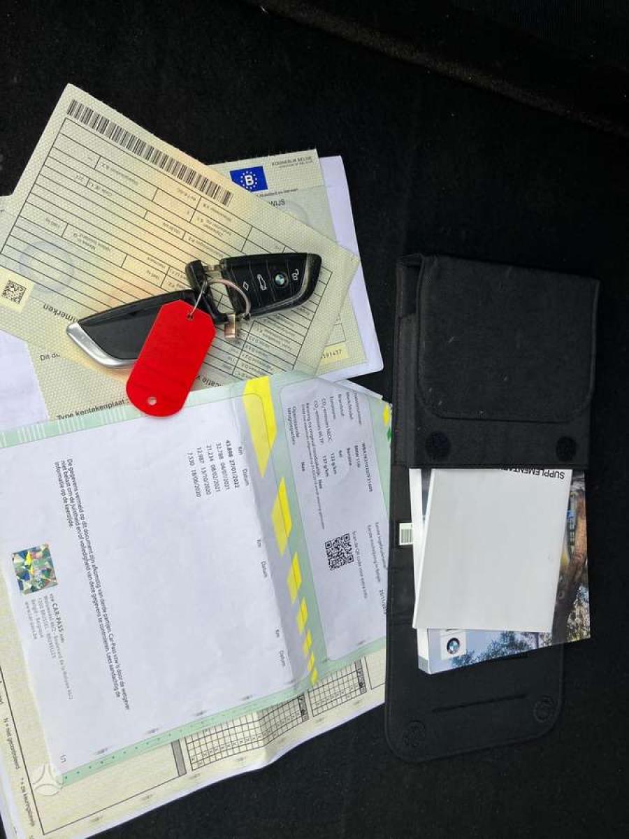 Melns BMW 118 2019 Raseiniai, ar dzinēja tilpumu 1.50 L un nobraukumu 230 tūkst. km par 9900 €, foto 23 vietnē AUTOMOTO.COM.LV