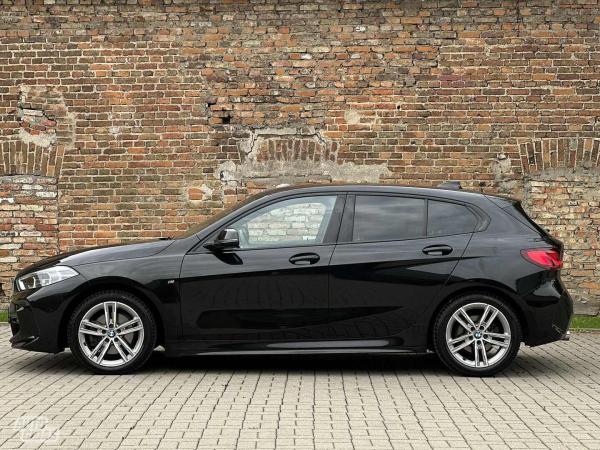 Black BMW 118 2020 in Vilnius, with an engine capacity of 1.50 L and mileage of 105 thousand km for 18350 €, photo 8 on AUTOMOTO.COM.LV