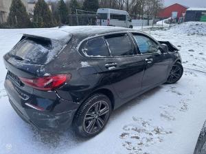 Melns BMW 118 2020 Kauņa, ar dzinēja tilpumu 1.50 L un nobraukumu 55 tūkst. km par 8500 €, foto 4 vietnē AUTOMOTO.COM.LV