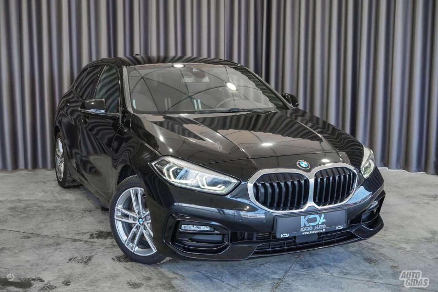 Melns BMW 118 2020 Marijampole, ar dzinēja tilpumu 1.50 L un nobraukumu 142 tūkst. km par 12250 €, foto 2 vietnē AUTOMOTO.COM.LV