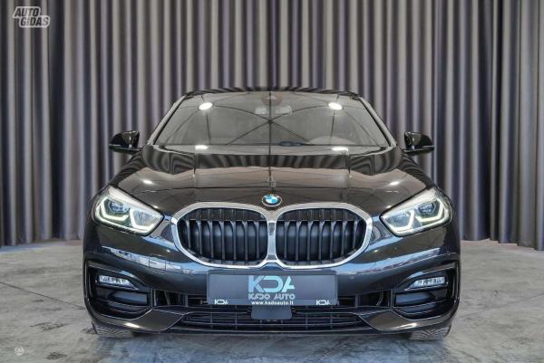 Black BMW 118 2020 in Marijampole, with an engine capacity of 1.50 L and mileage of 142 thousand km for 12250 €, photo 3 on AUTOMOTO.COM.LV
