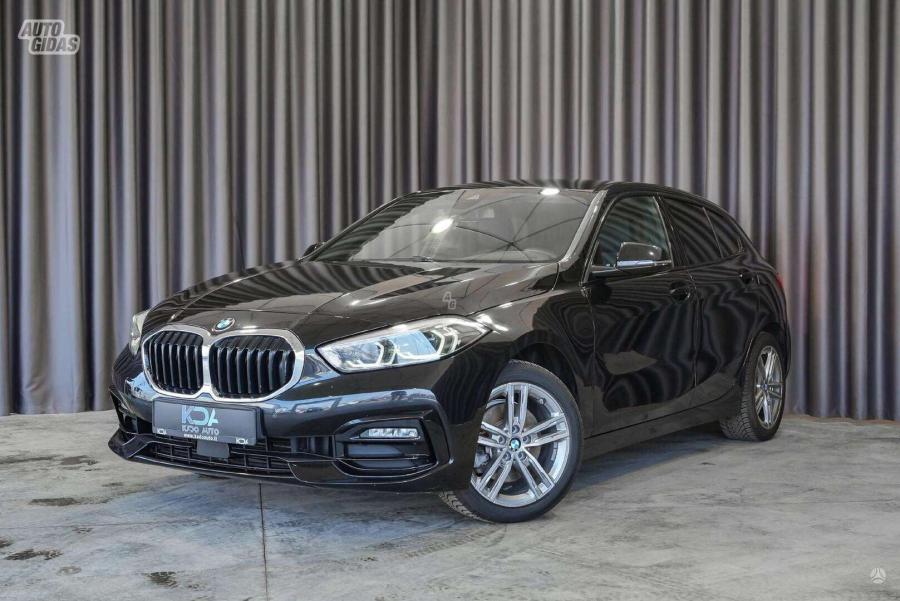 Melns BMW 118 2020 Marijampole, ar dzinēja tilpumu 1.50 L un nobraukumu 142 tūkst. km par 12250 €, foto 5 vietnē AUTOMOTO.COM.LV