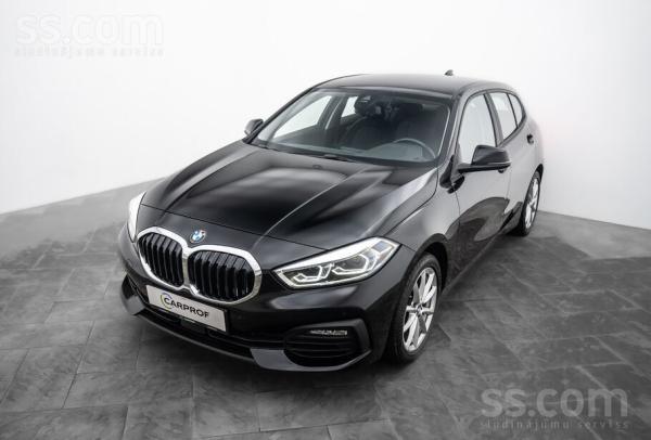 Melns BMW 118 2020 Tallina, ar dzinēja tilpumu 1.50 L un nobraukumu 88 tūkst. km par 17999 €, foto  vietnē AUTOMOTO.COM.LV