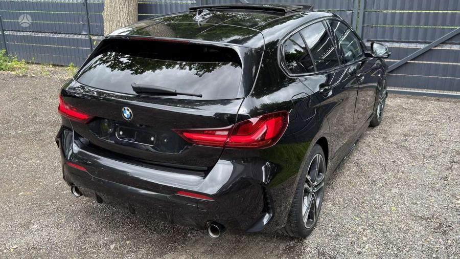 Melns BMW 118 2020 Jonava, ar dzinēja tilpumu 2.00 L un nobraukumu 92 tūkst. km par 13500 €, foto 5 vietnē AUTOMOTO.COM.LV