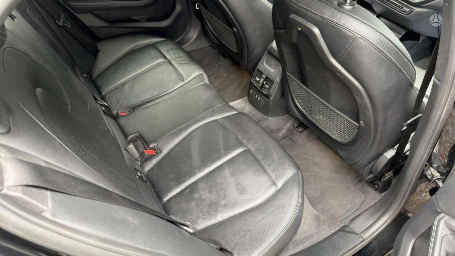 Melns BMW 118 2020 Jonava, ar dzinēja tilpumu 2.00 L un nobraukumu 92 tūkst. km par 13500 €, foto 19 vietnē AUTOMOTO.COM.LV