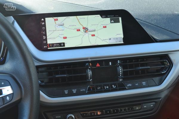 Melns BMW 118 2020 Viļņa, ar dzinēja tilpumu 2.00 L un nobraukumu 145 tūkst. km par 9500 €, foto 9 vietnē AUTOMOTO.COM.LV