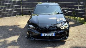 Melns BMW 118 2020 Jonava, ar dzinēja tilpumu 2.00 L un nobraukumu 92 tūkst. km par 12900 €, foto  vietnē AUTOMOTO.COM.LV