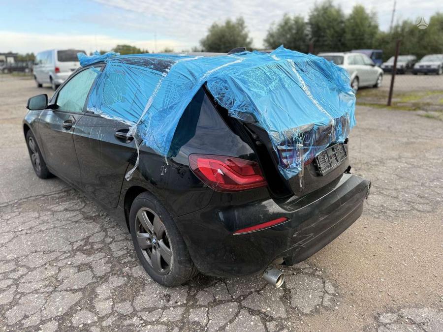 Черный БМВ 118 2020 в Вилкавишкис, объемом двигателя 1.50 л и пробегом 100 тыс. км за 9399 €, фото 7 на AUTOMOTO.COM.LV