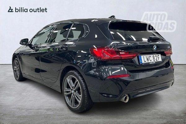 Melns BMW 118 2021 Kauņa, ar dzinēja tilpumu 0.00 L un nobraukumu 92 tūkst. km par 23410 €, foto 3 vietnē AUTOMOTO.COM.LV