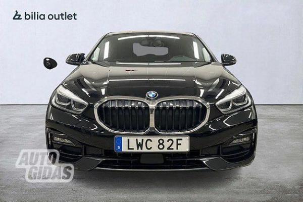 Melns BMW 118 2021 Kauņa, ar dzinēja tilpumu 0.00 L un nobraukumu 92 tūkst. km par 23410 €, foto 8 vietnē AUTOMOTO.COM.LV