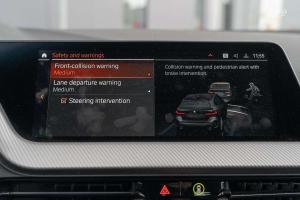 Black BMW 118 2022 in Vilnius, with an engine capacity of 2.00 L and mileage of 105 thousand km for 18950 €, photo 23 on AUTOMOTO.COM.LV