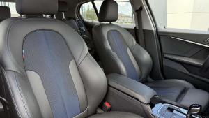 Черный БМВ 118 2023 в Вильнюс, объемом двигателя 1.50 л и пробегом 109 тыс. км за 17908 €, фото 13 на AUTOMOTO.COM.LV