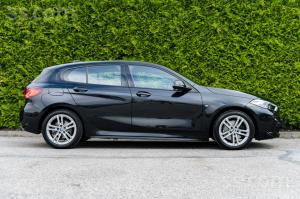 Black BMW 118 2023 in Riga, with an engine capacity of 1.50 L and mileage of 38 thousand km for 21750 €, photo 5 on AUTOMOTO.COM.LV