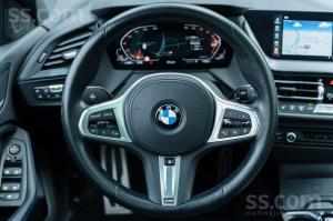 Black BMW 118 2023 in Riga, with an engine capacity of 1.50 L and mileage of 38 thousand km for 21750 €, photo 29 on AUTOMOTO.COM.LV