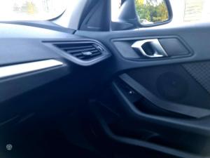 Black BMW 118 2024 in Vilnius, with an engine capacity of 1.50 L and mileage of 32 thousand km for 15600 €, photo 14 on AUTOMOTO.COM.LV