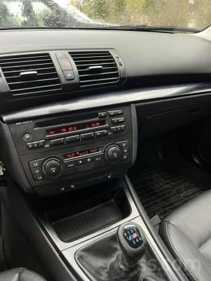 Melns BMW 118 2005 Gulbene, ar dzinēja tilpumu 2.00 L un nobraukumu 457 tūkst. km par 2000 €, foto 7 vietnē AUTOMOTO.COM.LV