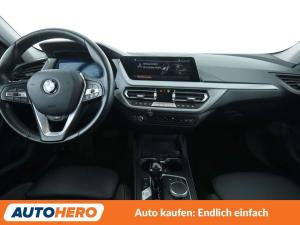 Melns BMW 118 2020 Kauņa, ar dzinēja tilpumu 1.50 L un nobraukumu 87 tūkst. km par 23258 €, foto 12 vietnē AUTOMOTO.COM.LV