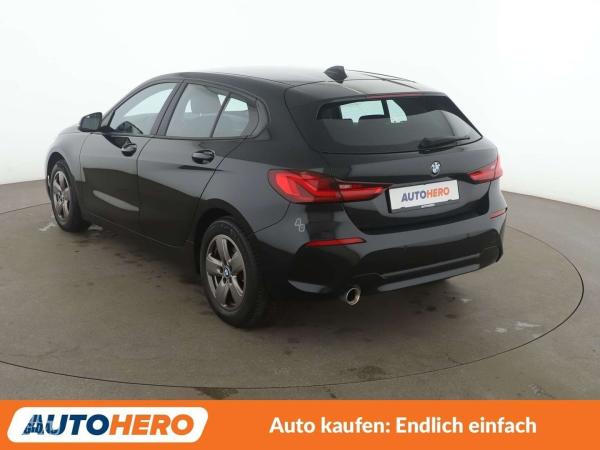 Black BMW 118 2020 in Kaunas, with an engine capacity of 1.50 L and mileage of 47 thousand km for 22050 €, photo 4 on AUTOMOTO.COM.LV