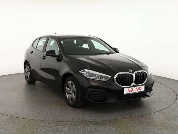 Melns BMW 118 2021 Kauņa, ar dzinēja tilpumu 1.50 L un nobraukumu 53 tūkst. km par 23420 €, foto 7 vietnē AUTOMOTO.COM.LV