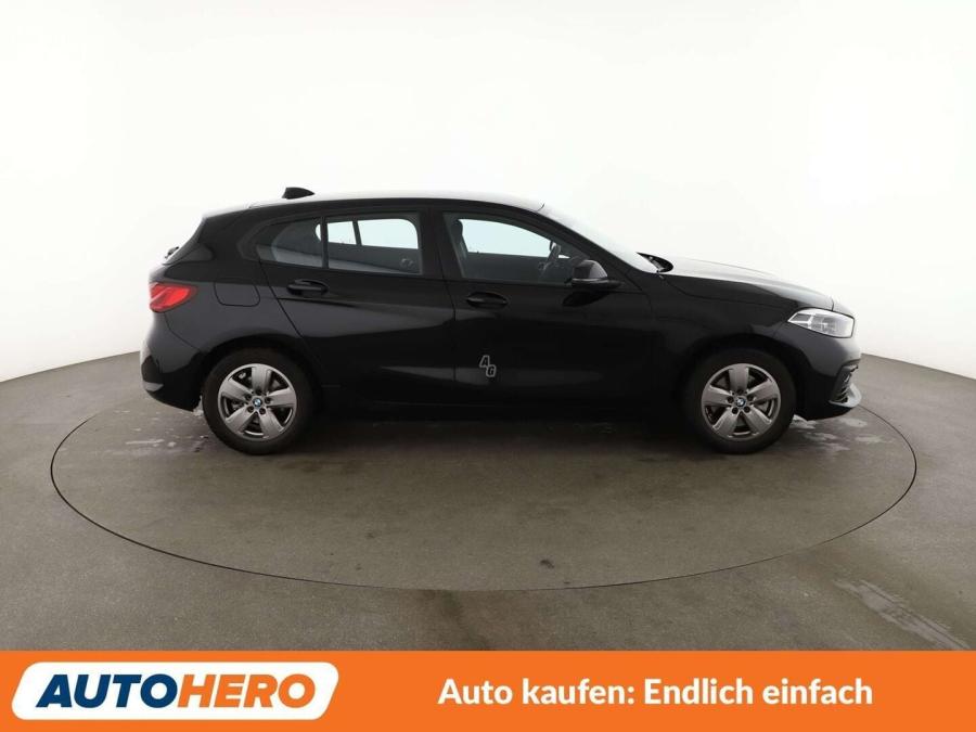 Melns BMW 118 2022 Kauņa, ar dzinēja tilpumu 1.50 L un nobraukumu 18 tūkst. km par 26232 €, foto 7 vietnē AUTOMOTO.COM.LV