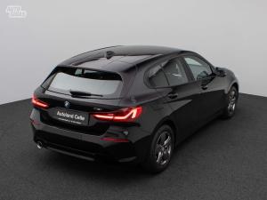 Melns BMW 118 2022 Kauņa, ar dzinēja tilpumu 1.50 L un nobraukumu 44 tūkst. km par 22399 €, foto 7 vietnē AUTOMOTO.COM.LV