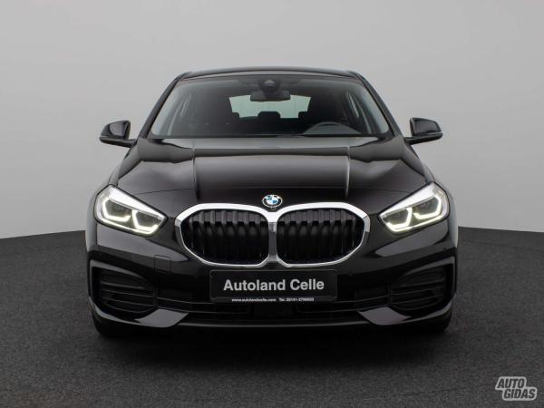 Melns BMW 118 2022 Kauņa, ar dzinēja tilpumu 1.50 L un nobraukumu 47 tūkst. km par 22914 €, foto 2 vietnē AUTOMOTO.COM.LV