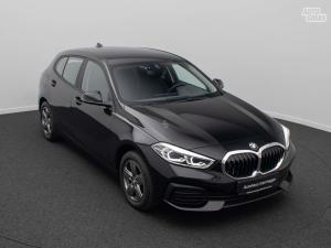 Melns BMW 118 2022 Kauņa, ar dzinēja tilpumu 1.50 L un nobraukumu 43 tūkst. km par 22914 €, foto 3 vietnē AUTOMOTO.COM.LV