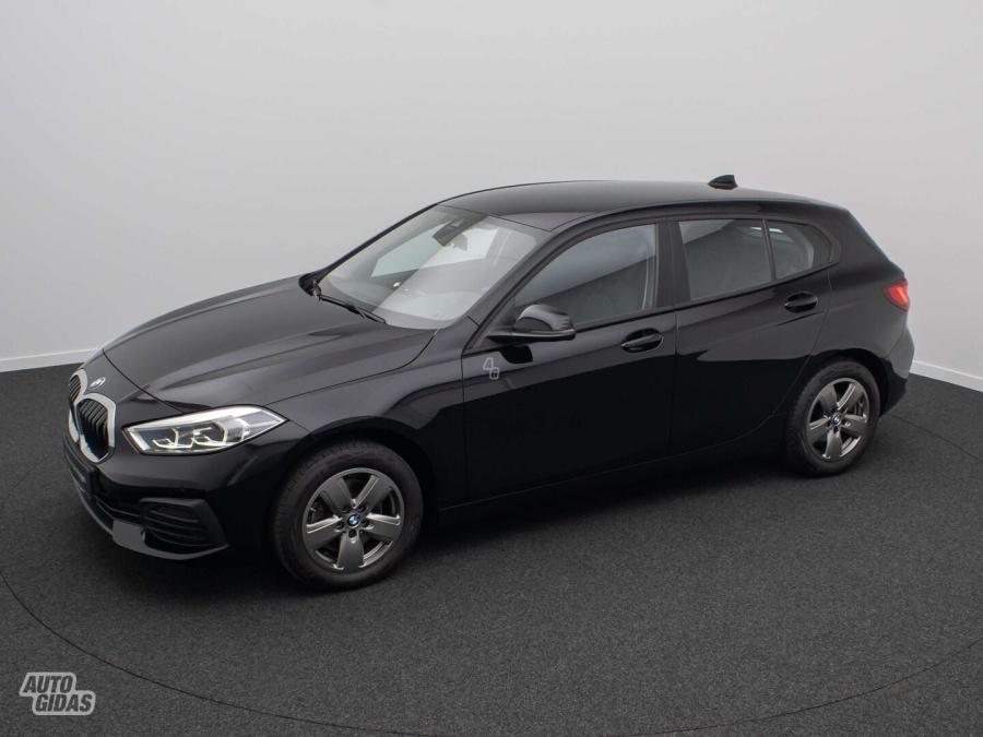 Melns BMW 118 2022 Kauņa, ar dzinēja tilpumu 1.50 L un nobraukumu 43 tūkst. km par 22914 €, foto 12 vietnē AUTOMOTO.COM.LV